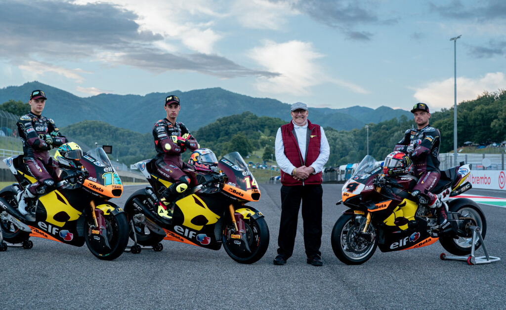 Le Elf Marc VDS Racing Team présent à la parade spéciale des 24 Heures ...